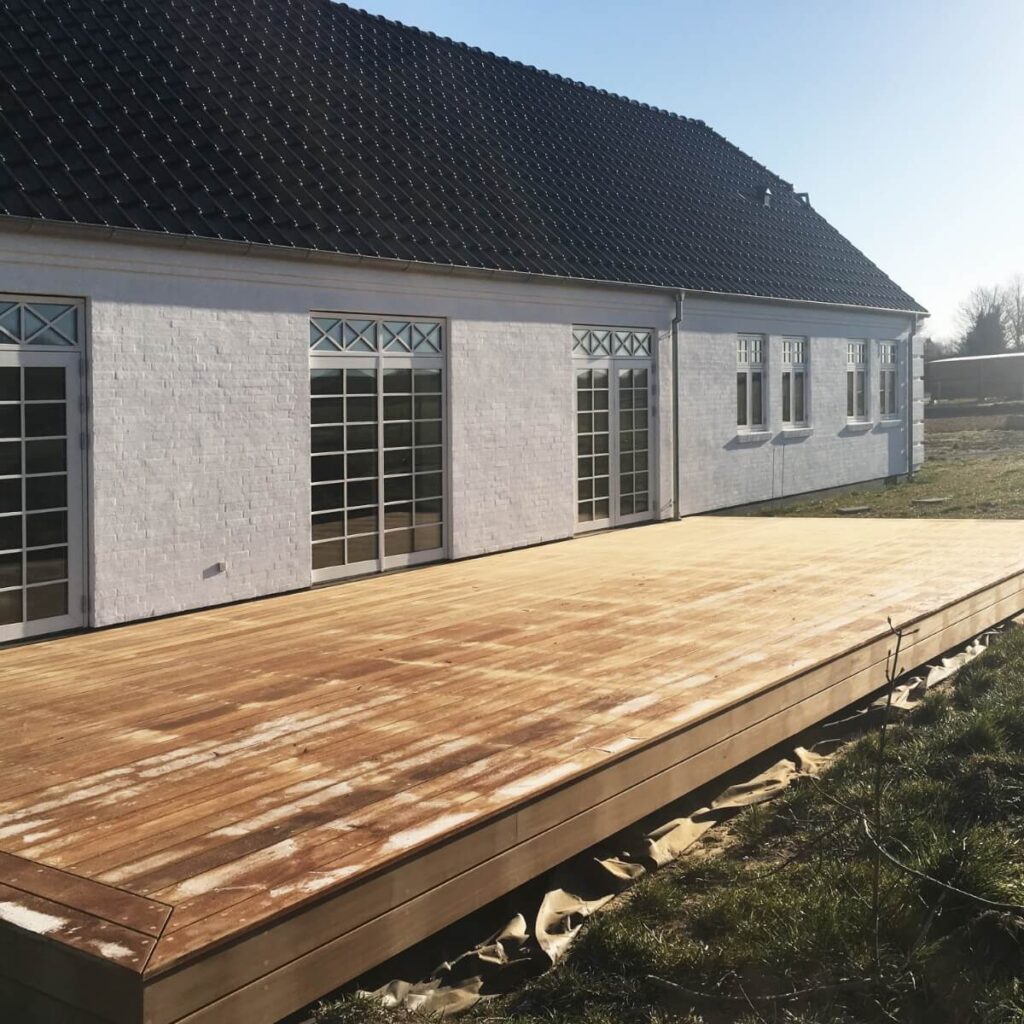 Nybyg – Tømrer i Aarhus C og Østjylland – Claus Jensen Tømrermester